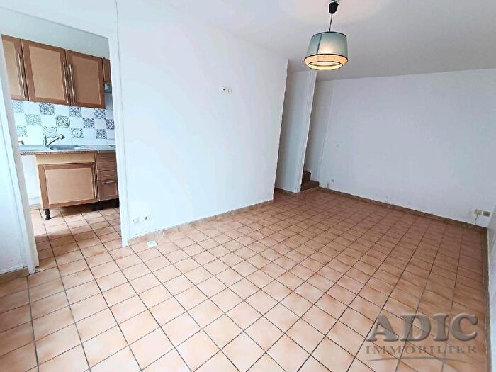 Maison 4 pièces à Le Plessis-Belleville, à vendre