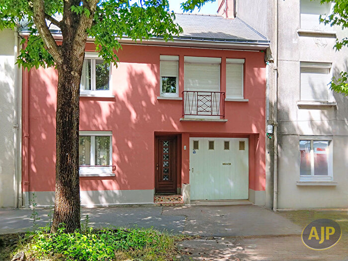 Maison 4 pièces à Saint-Nazaire, Centre-ville, Ville-Port, Petit Maroc, à vendre