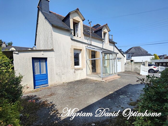 Maison à vendre - Rostrenen - 4 pièces - 2 chambres