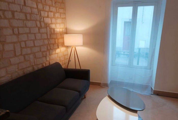 Centre Ville, Étampes : Appartement 1 pièce à louer