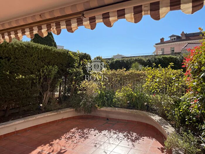 Appartement à vendre - Beaulieu-sur-Mer - 4 pièces - 3 chambres