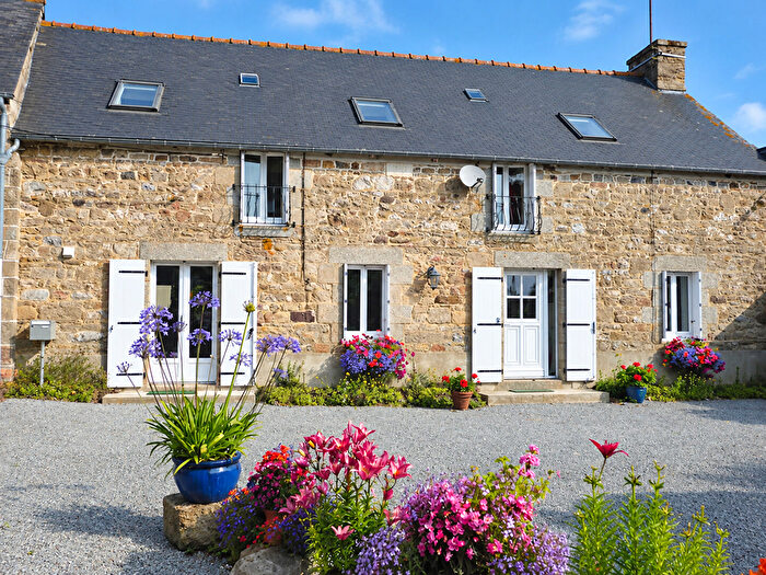 Pluc-sur-Lié, Ploeuc-sur-Lié : Maison 8 pièces à vendre