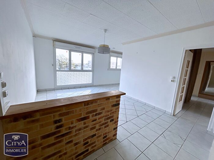 Le Mans, Centre Sud : Appartement 5 pièces à vendre