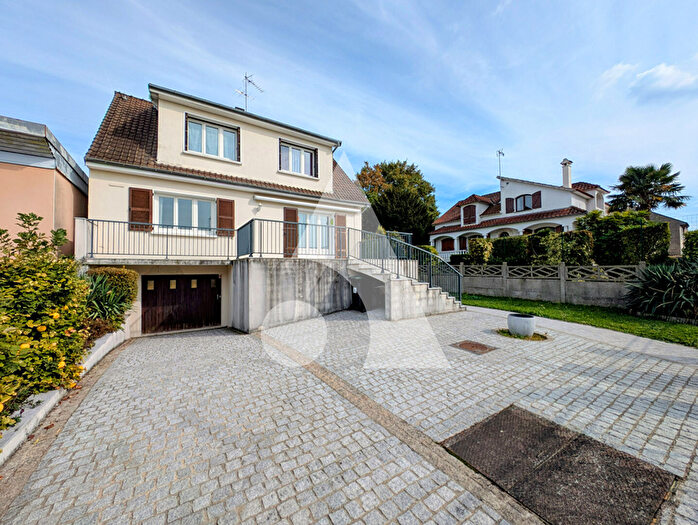 Maison à vendre - La Frette-sur-Seine - 6 pièces - 4 chambres