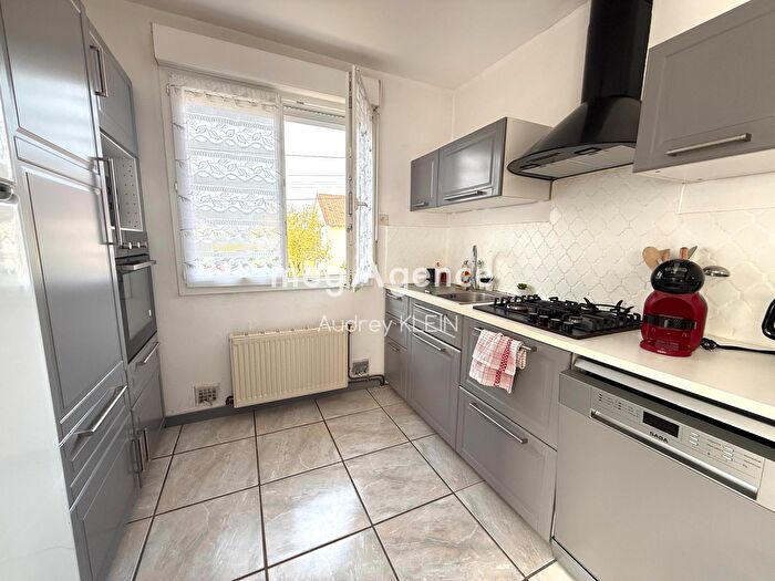 Véron : Maison 4 pièces à vendre