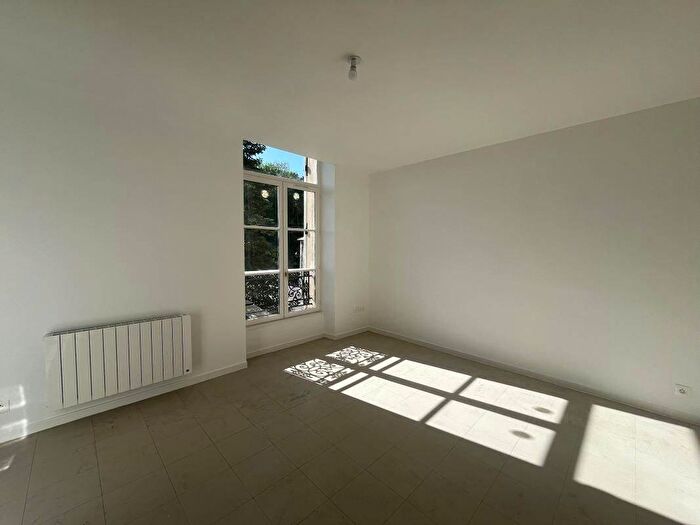 Charly-sur-Marne : Appartement 1 pièce à louer