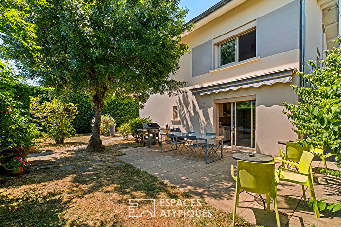 Communay - Maison 8 pièces à vendre