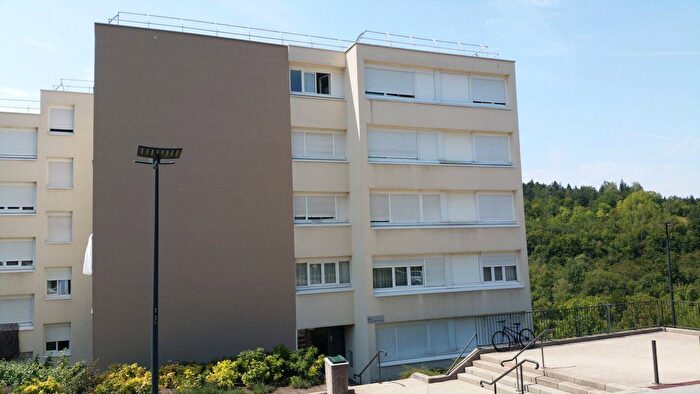 Appartement à louer - Arbent - 4 pièces - 3 chambres