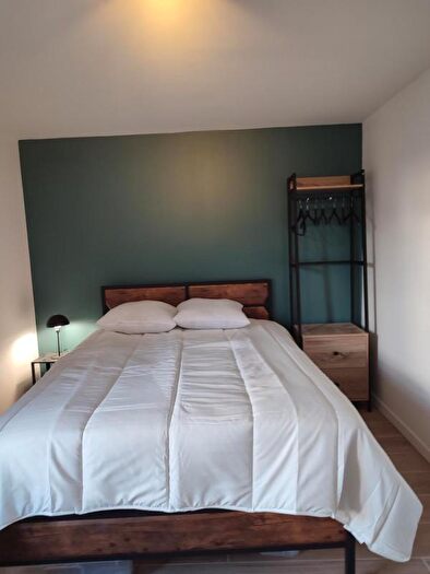 Appartement à louer - Rosny-sous-Bois, La Justice - 1 pièce - 1 chambre