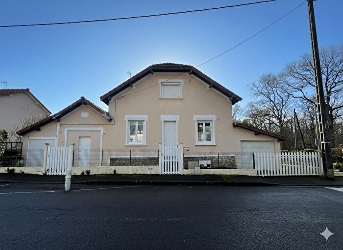 Maison à vendre - Châtellerault, Sud Ouest - 3 pièces - 2 chambres