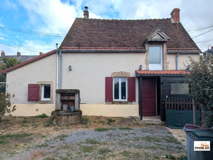 Maison 2 pièces à Urciers, à vendre
