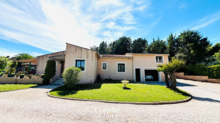 Maison 6 pièces à vendre à Aix-en-Provence, Puyricard, Célony