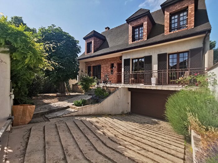 Maison à vendre - Créteil - 7 pièces - 5 chambres