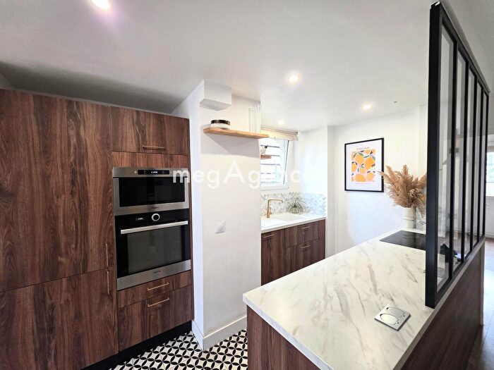 Appartement 3 pièces à Le Perreux-sur-Marne, Centre-ville, Quais d'Argonne, à vendre