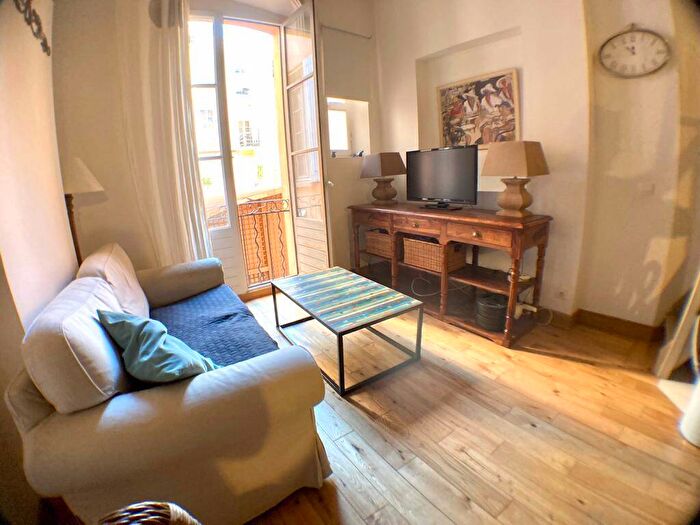 Appartement à louer - Centre Ville, Aix-en-Provence - 2 pièces - 1 chambre