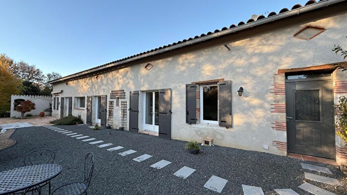Maison à vendre - Lavaur - 10 pièces - 5 chambres