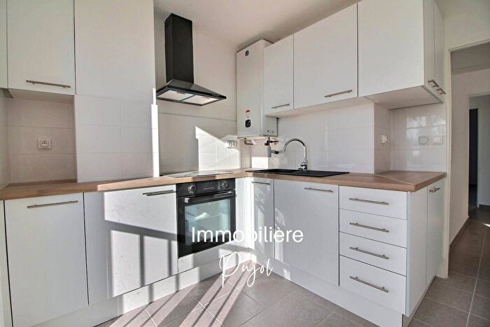 Montolivet, Marseille 12ème arrondissement - Appartement 2 pièces à louer