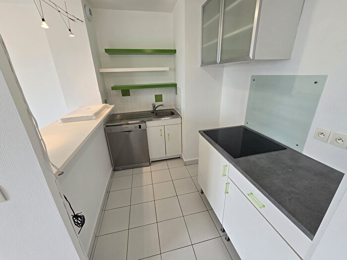 Appartement à vendre - Mantes-la-Ville - 2 pièces - 1 chambre