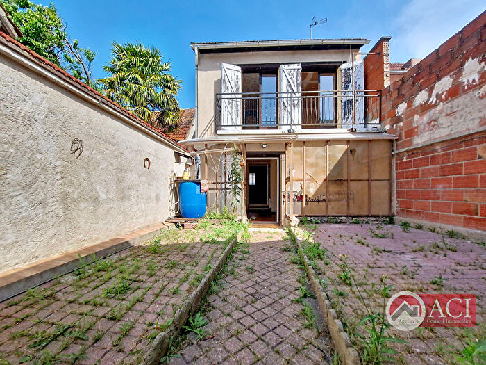 Maison 4 pièces à vendre à Gasny