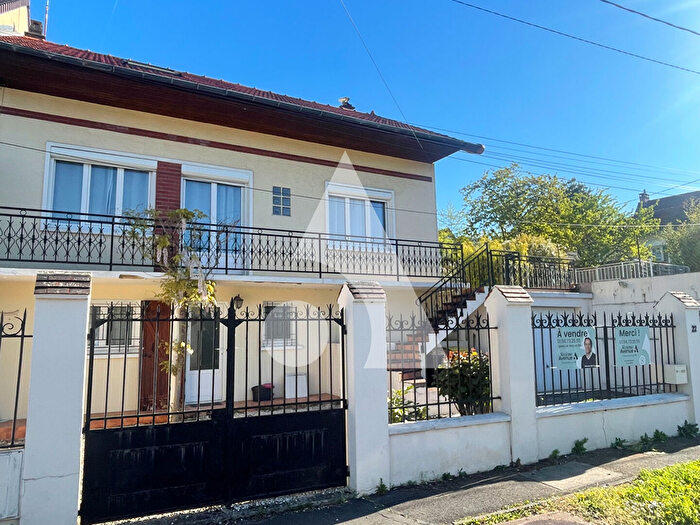 Sucy-en-Brie, Grand Val - Maison 6 pièces à vendre