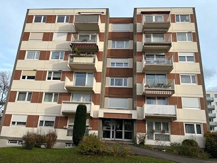 Appartement à vendre - Huningue - 4 pièces - 3 chambres
