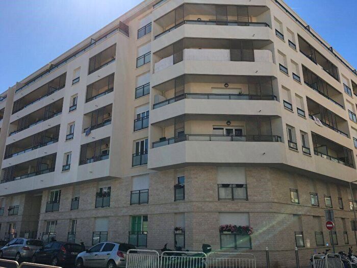 Appartement à louer - Vernier, Nice - 1 pièce