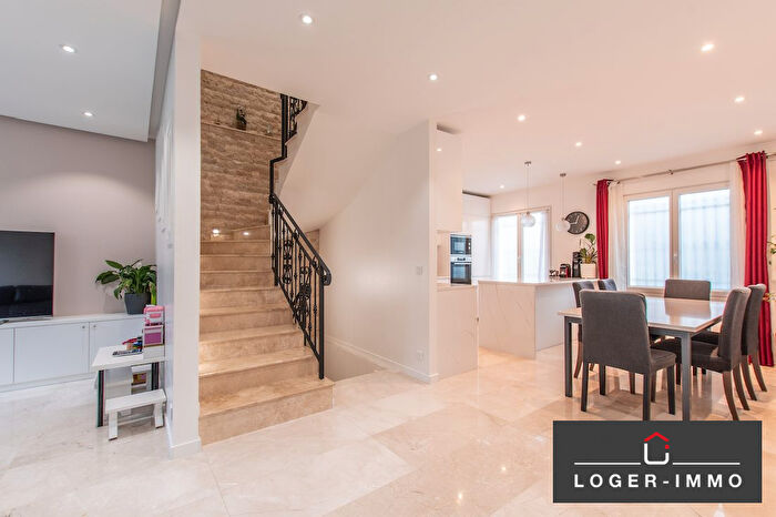 Maison à vendre - Champigny-sur-Marne - 6 pièces - 5 chambres