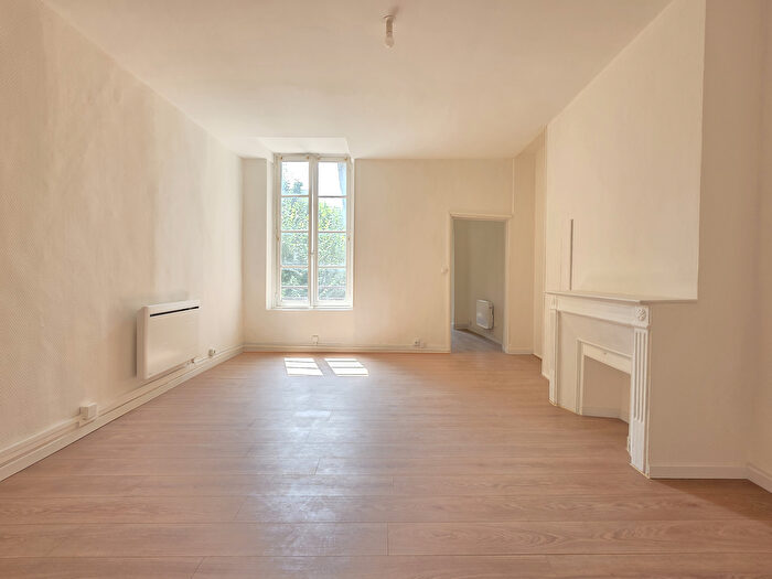 Appartement 1 pièce à Saint-Germain-en-Laye, Centre-ville, Quartiers forestiers, à vendre