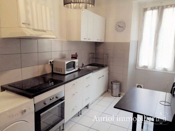 Appartement 2 pièces à louer à Le Centre, Auriol