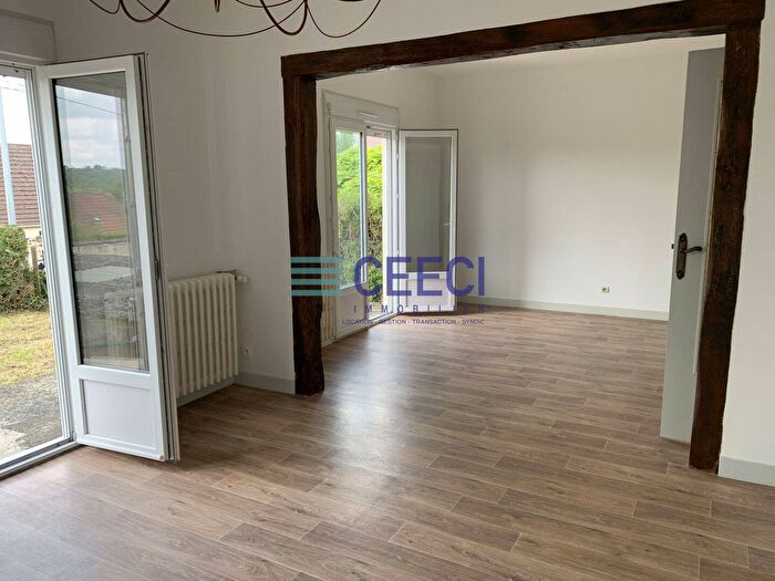 Courmelles : Maison 6 pièces à louer