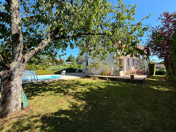 Maison à vendre - Thise - 8 pièces - 6 chambres