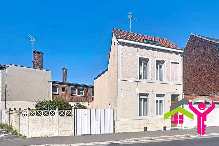 Maison 5 pièces à Denain, à vendre