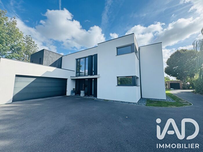 Santes : Maison 9 pièces à vendre