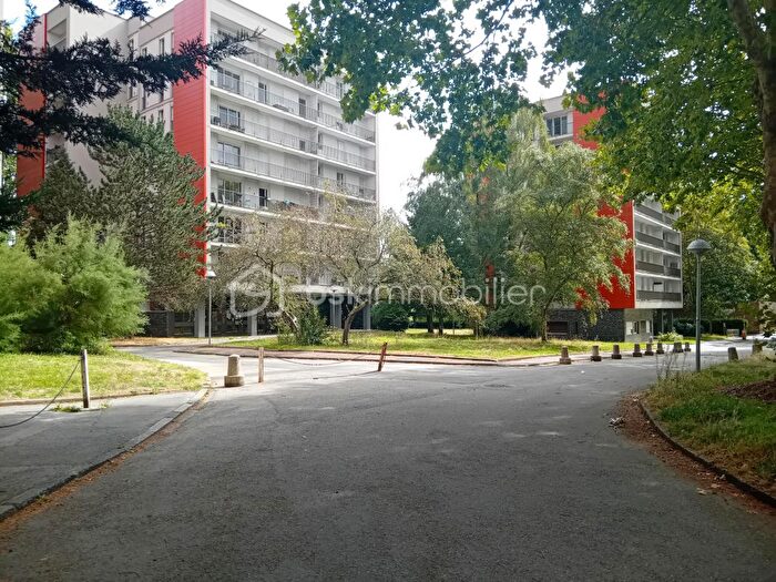 Quartiers Ouest, Bourg l'Evesque - Appartement 3 pièces à vendre