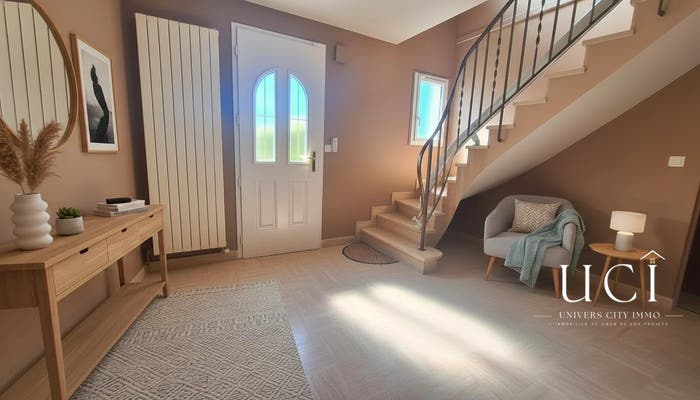 Maison 5 pièces à vendre à Saint-Sébastien-sur-Loire, Est