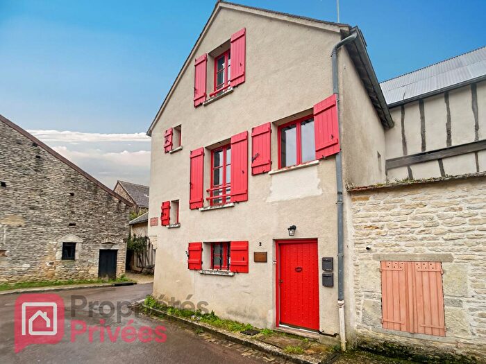 Noyers : Maison 3 pièces à vendre