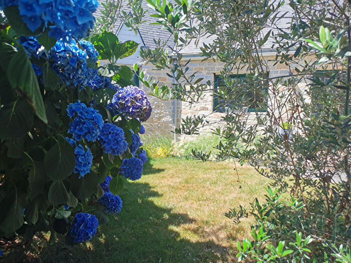 Maison à vendre - Saint-Avé - 6 pièces - 4 chambres