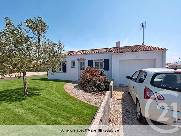 Saint-Christophe-du-Ligneron - Maison 3 pièces à vendre