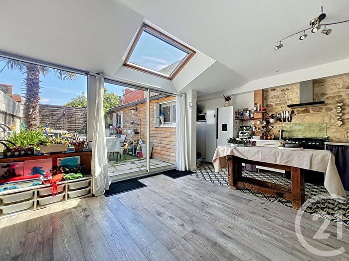 Maison 4 pièces à vendre - Rochefort, Faubourg Nord, Stade Philaudrie