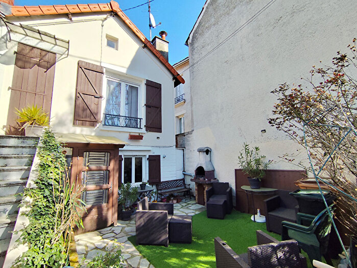 Maison à vendre - Villemomble, Marnaudes - 4 pièces - 3 chambres