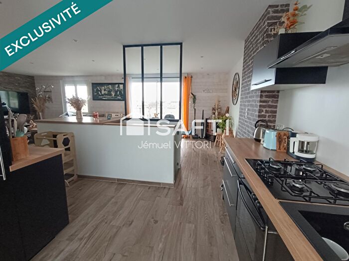 Maison 4 pièces à Ernée, à vendre