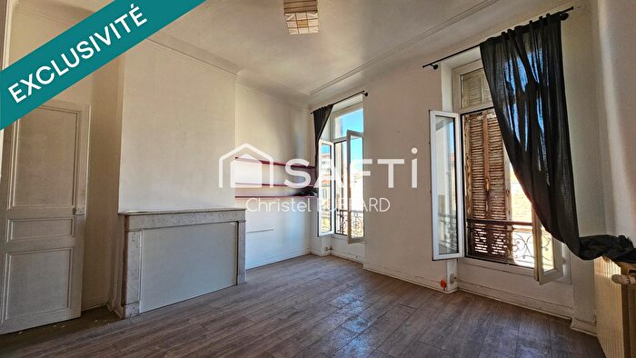 Appartement à vendre - Marseille e , Saint-Lambert - 3 pièces - 2 chambres