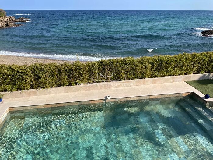 Sainte-Maxime : Maison 7 pièces à vendre