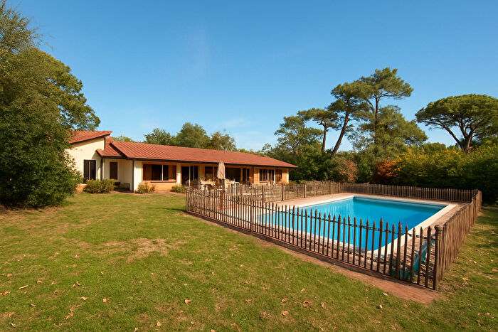 Maison à vendre - Capbreton, La Savane - 6 pièces - 4 chambres