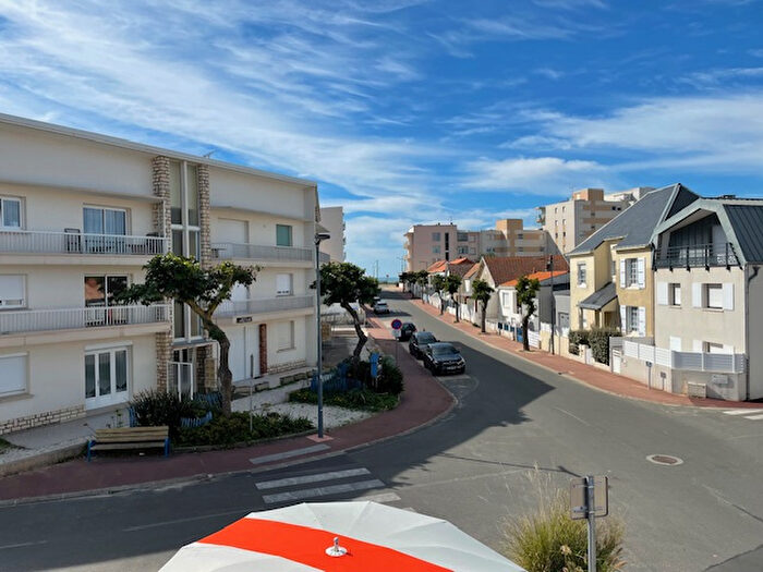 Appartement à vendre - Saint-Jean-de-Monts - 5 pièces - 4 chambres