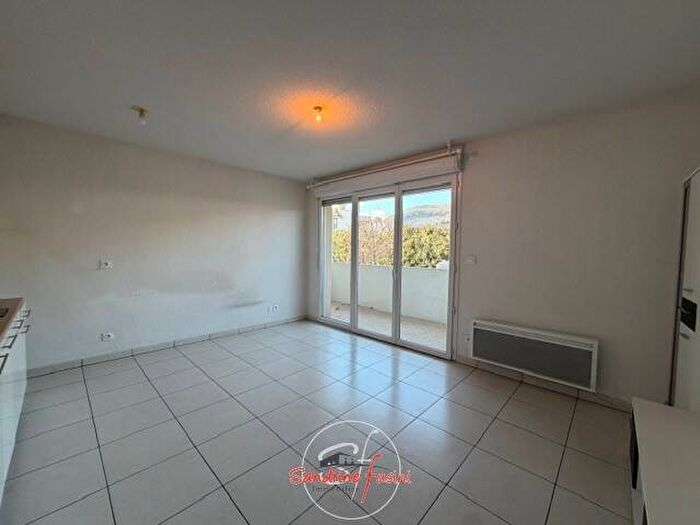 Appartement à louer - Les Ecarts-Village-Plans de Carros - 1 pièce