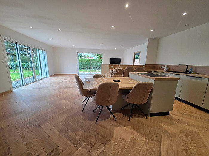 Maison à vendre - Belleville-sur-Vie - 4 pièces - 2 chambres