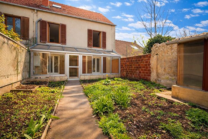 Maison à vendre - Mitry-Mory - 4 pièces - 3 chambres