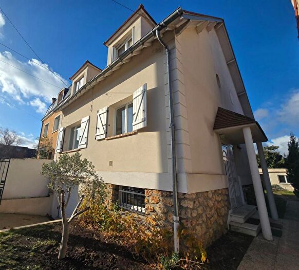 Montesson : Maison 6 pièces à louer