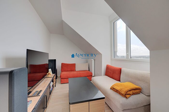 Appartement à vendre - Brou-sur-Chantereine - 3 pièces - 2 chambres